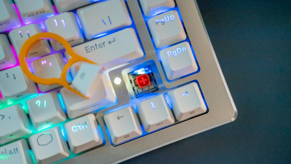 Cooler Master CK720 review | TechRadar