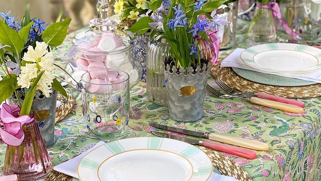 Expert-approved tablescaping ideas to transform outdoor entertaining ...