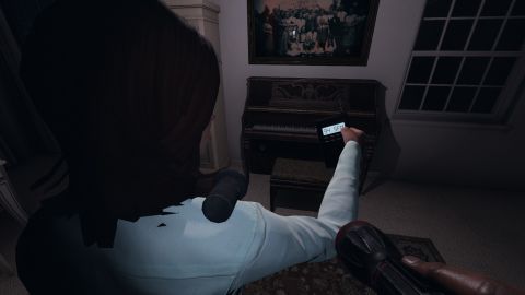 What Phasmophobia spirit box questions and phrases to use | PC Gamer