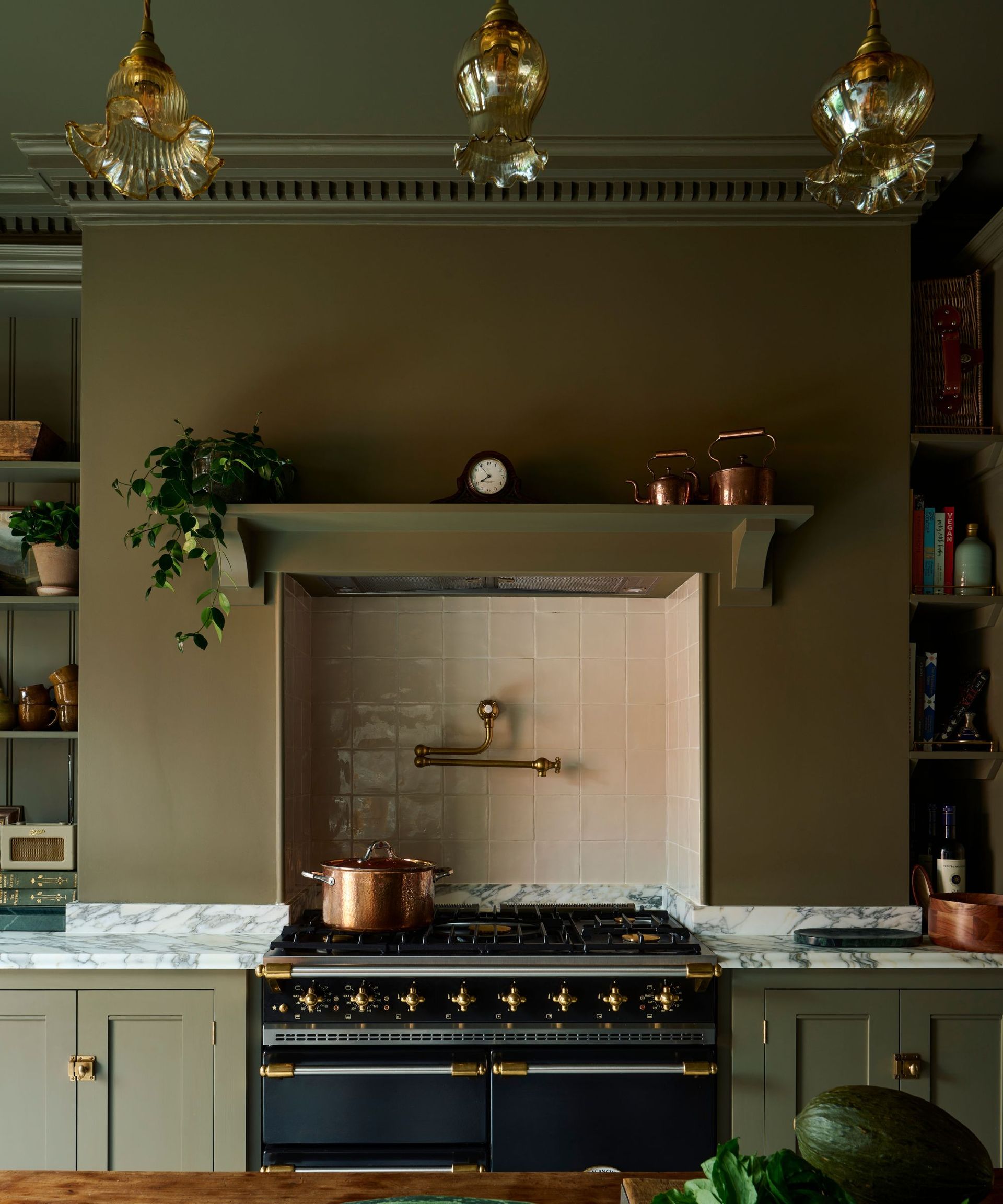 Dark green kitchen ideas: 7 ways to style this timeless color | Homes ...