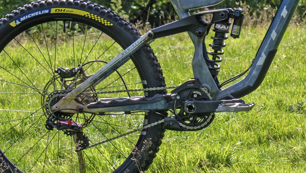 Joe Smith’s Red Bull Hardline 2022 custom Vitus Dominer | Bike Perfect
