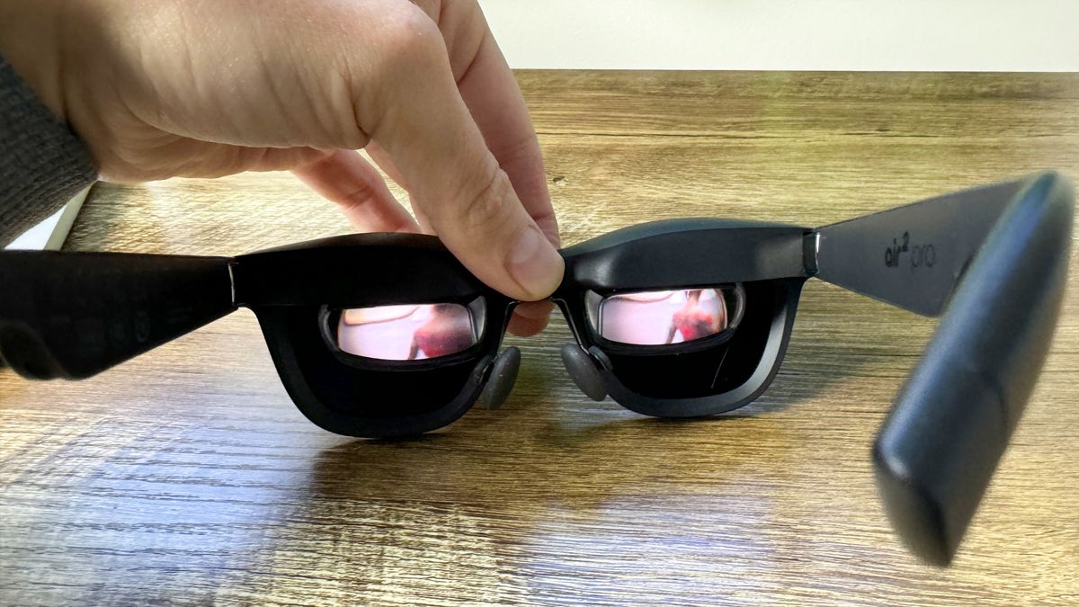 I replaced my monitor and TV with these AR glasses — here’s what ...