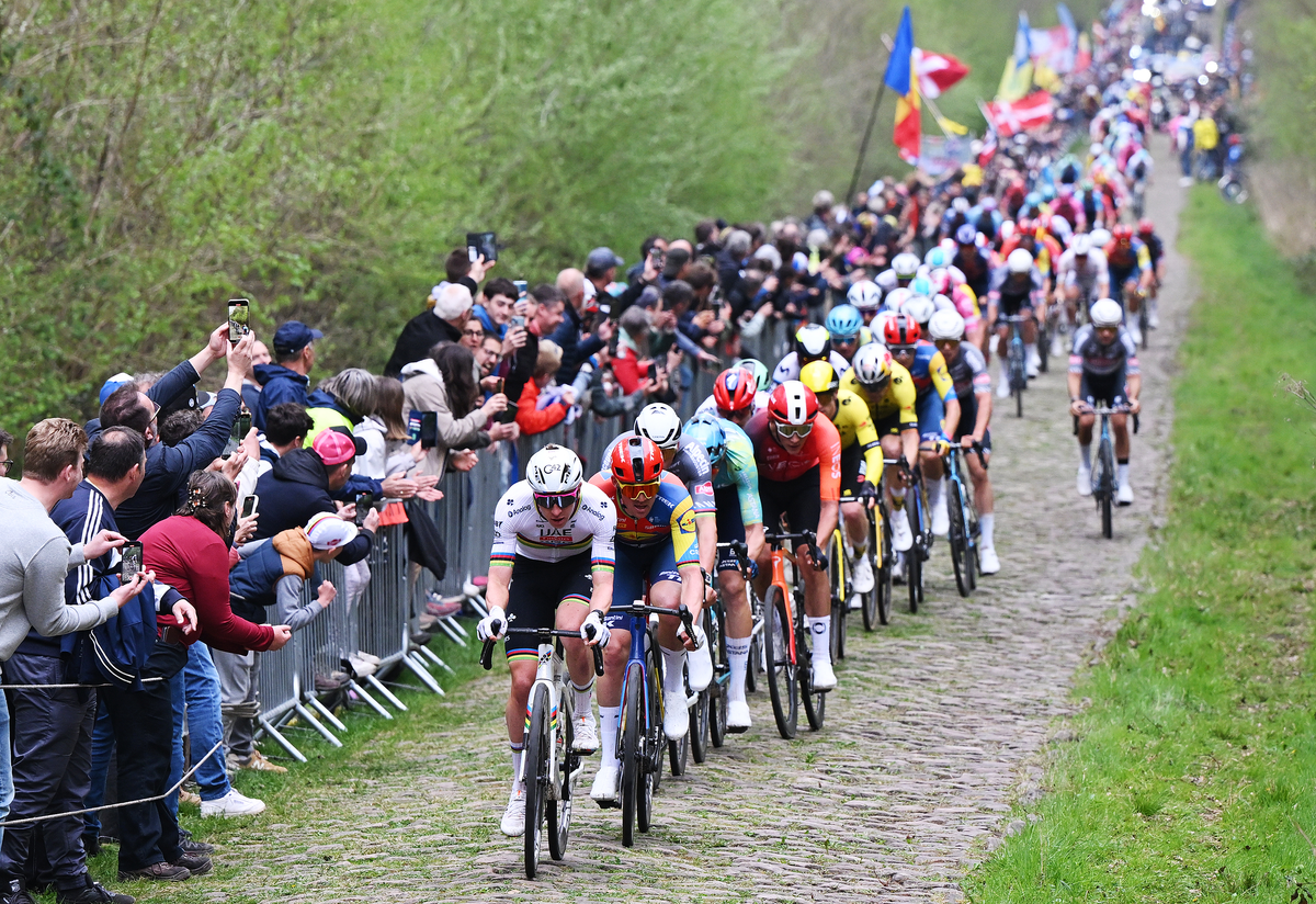 Sean Kelly's Classics Column: Only a mistake cost Tadej Pogačar in ...