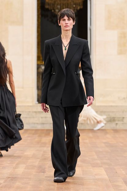 The Sculpted Blazer Trend That's Changing My Wardrobe | Who What Wear