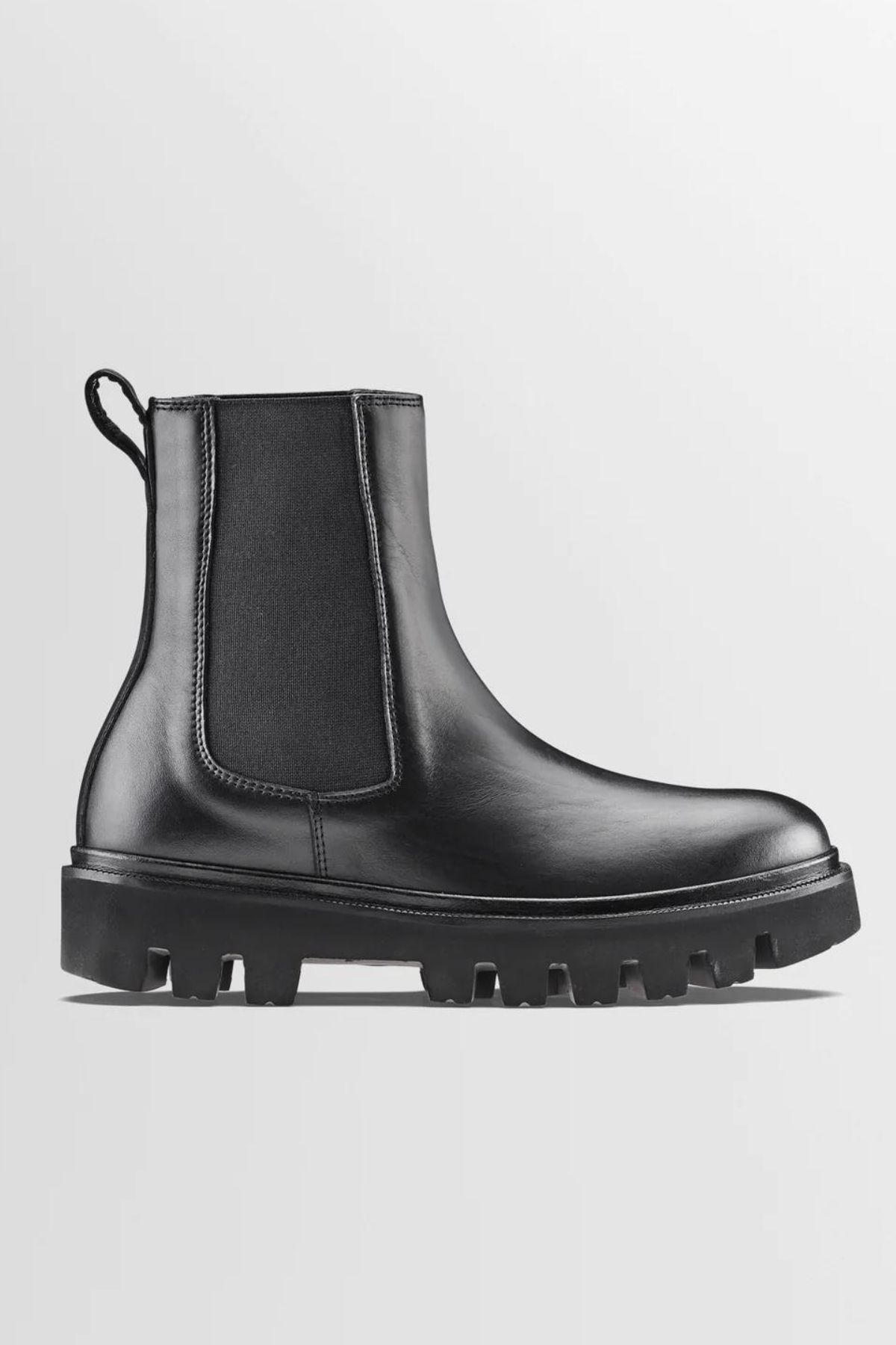 The 15 Best Chelsea Boots for Women in 2024 | Marie Claire