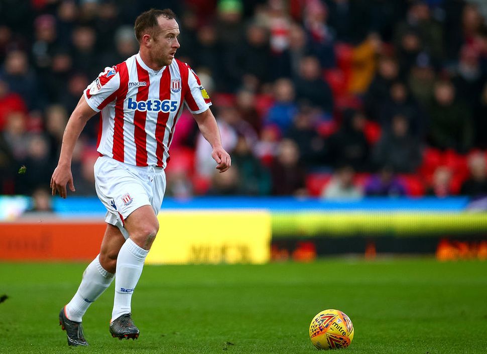 Former Scotland international Charlie Adam signs for Reading | FourFourTwo