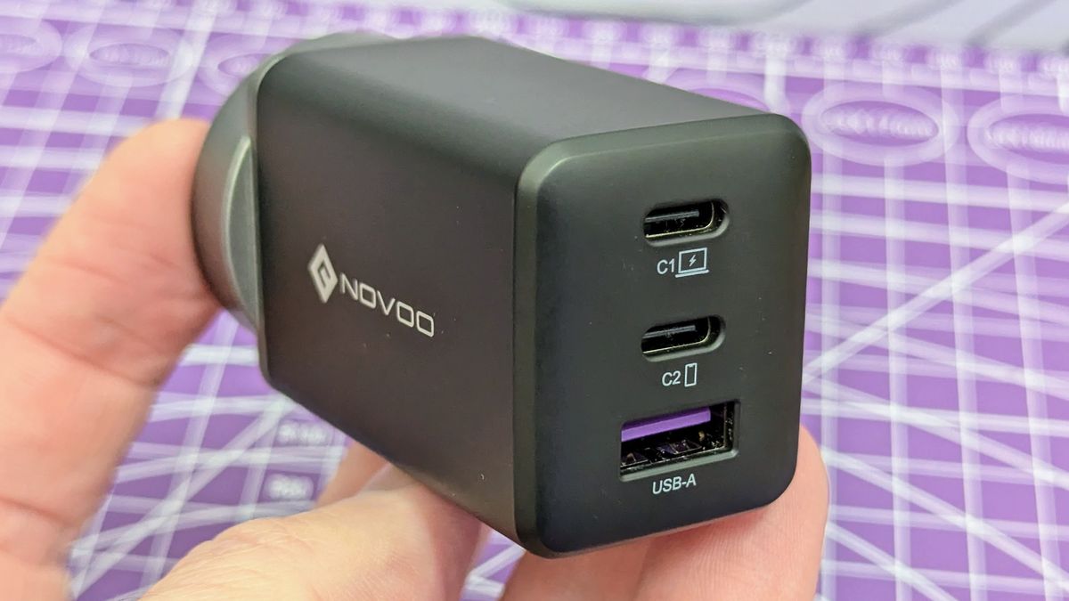 This 67W wall charger I'd never heard of has quickly become the best I ...