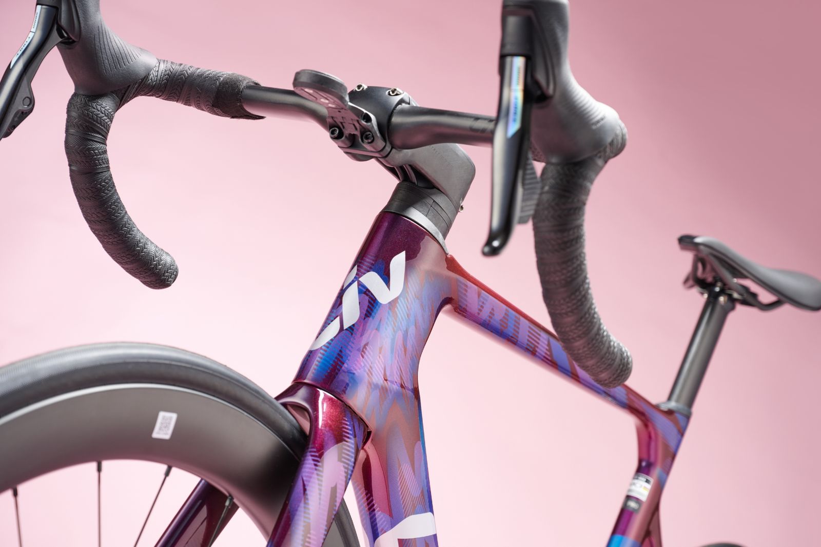 Liv EnviLiv Advanced Pro AXS review - a change of form also means a change of function | Cycling ...