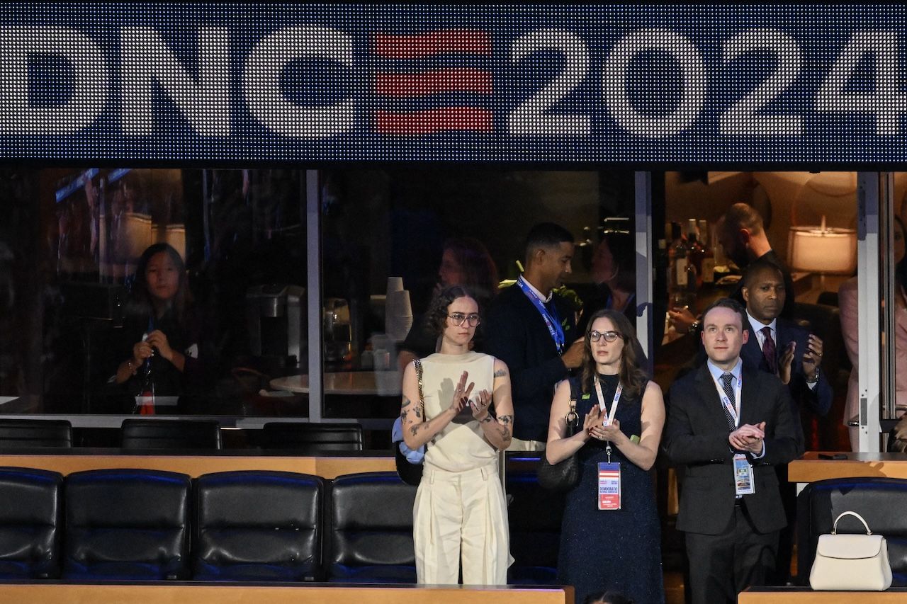 All the Must-See Fashion Moments from the 2024 Democratic National ...