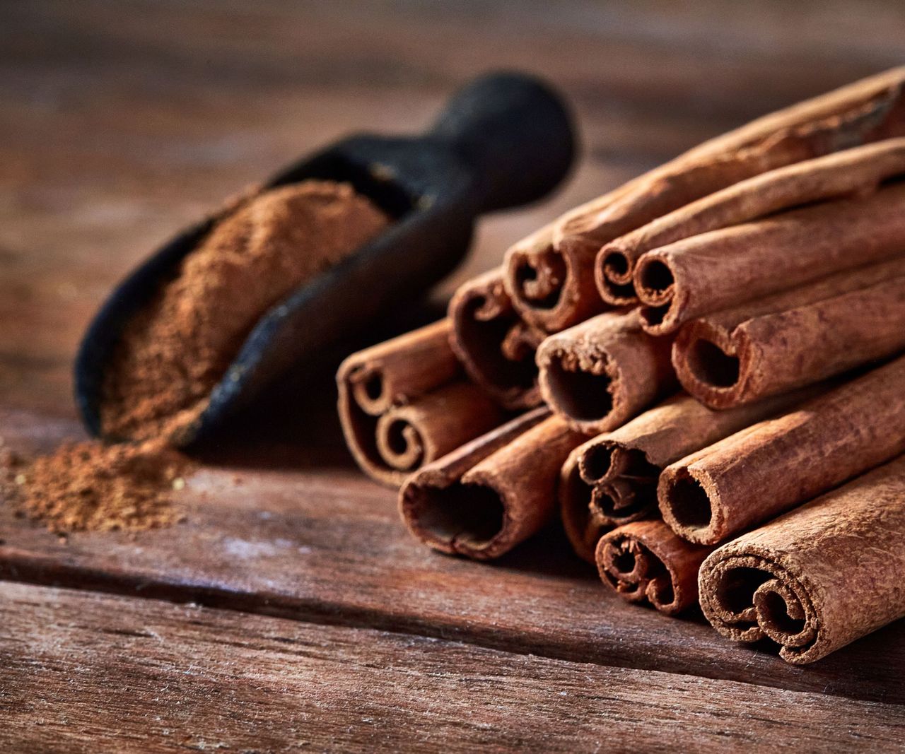 6 ways to make your fire smell good while it burns | Homes and Gardens