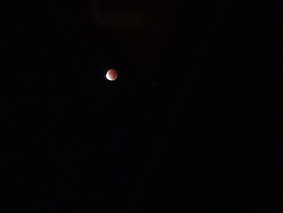 Amazing photos of the longest partial moon eclipse in 580 years | Space