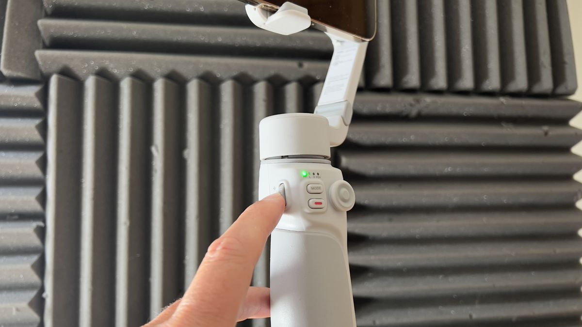 ZHIYUN Smooth Q4 Combo review | Digital Camera World