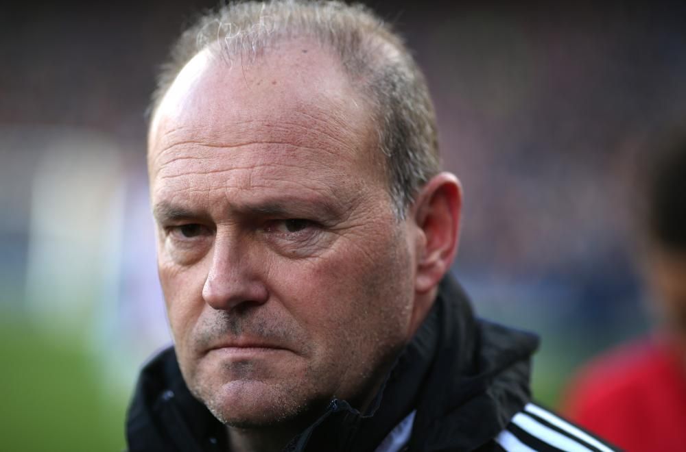 Mel questions penalty decisions in Hull loss | FourFourTwo
