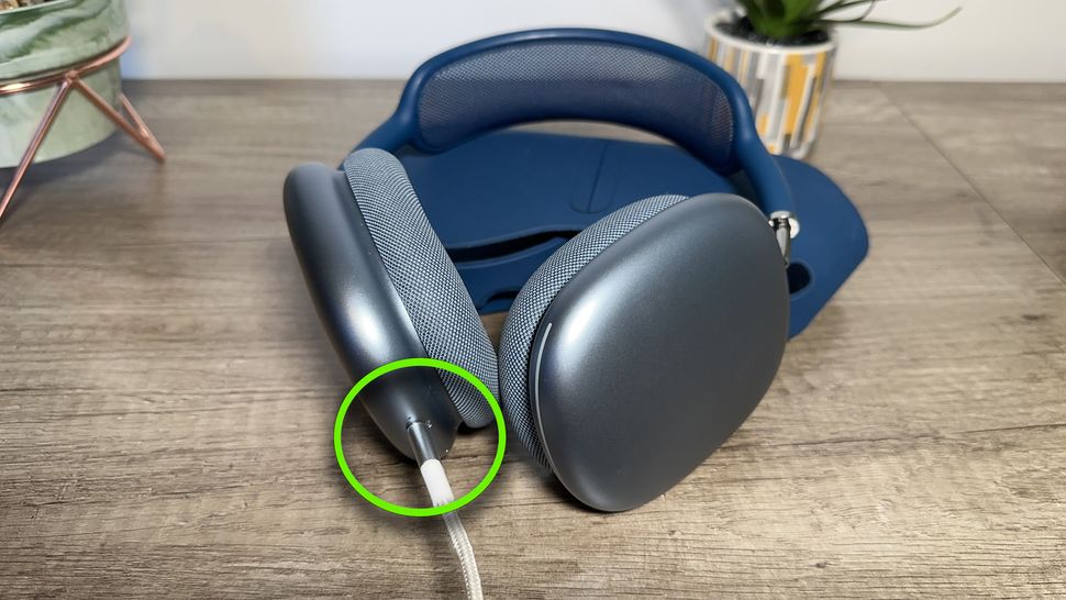 How to reset AirPods Max | Tom's Guide