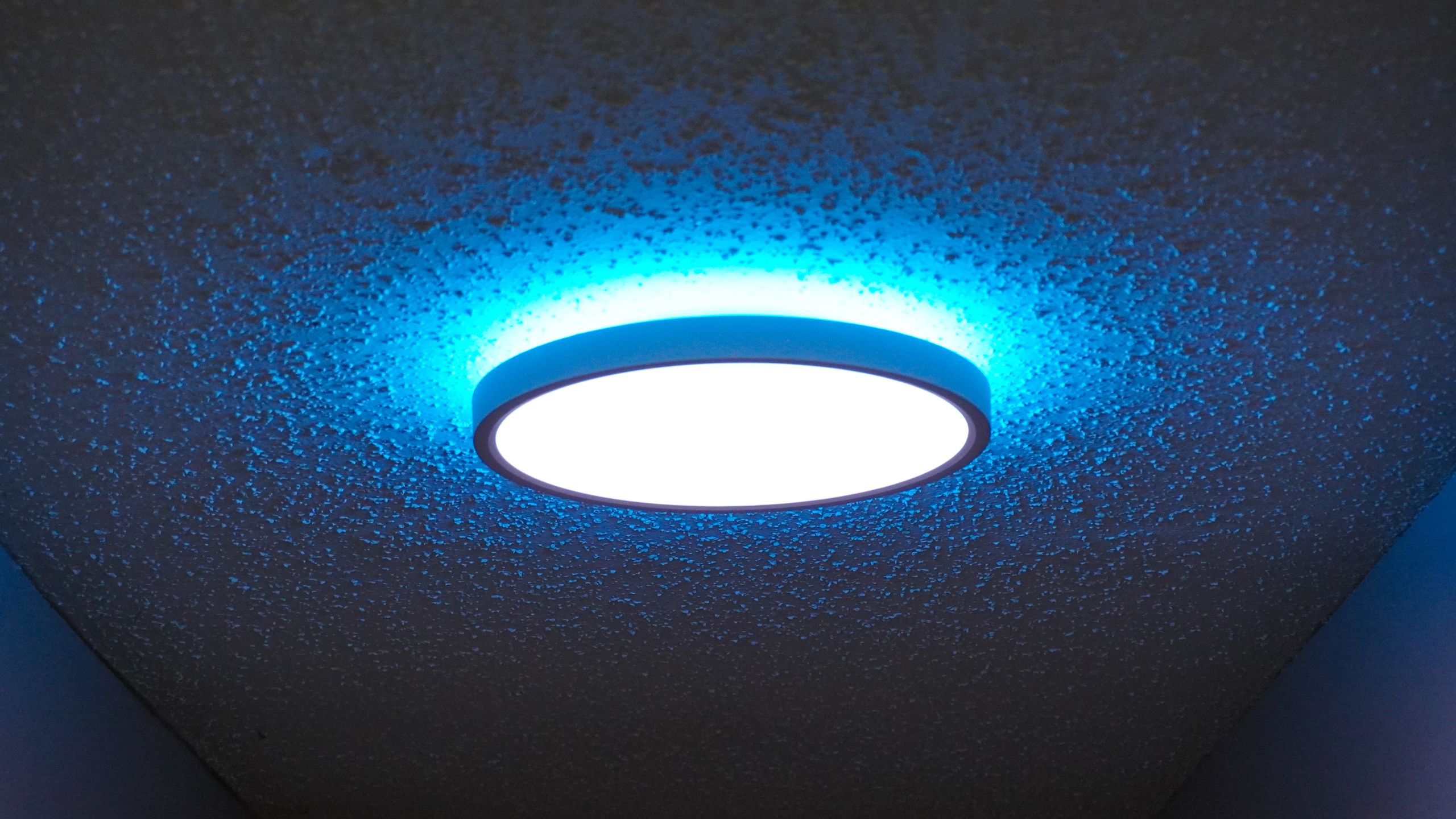 I completely transformed my dark, boring hallway with these smart ...
