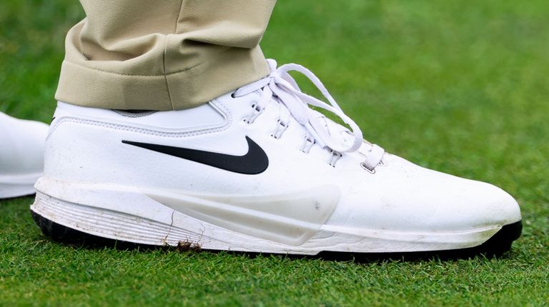 Nike Victory Tour 4 Golf Shoe Review | Golf Monthly