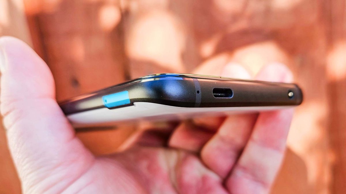 Asus ROG Phone 7 has the best phone battery life ever — and it blows ...