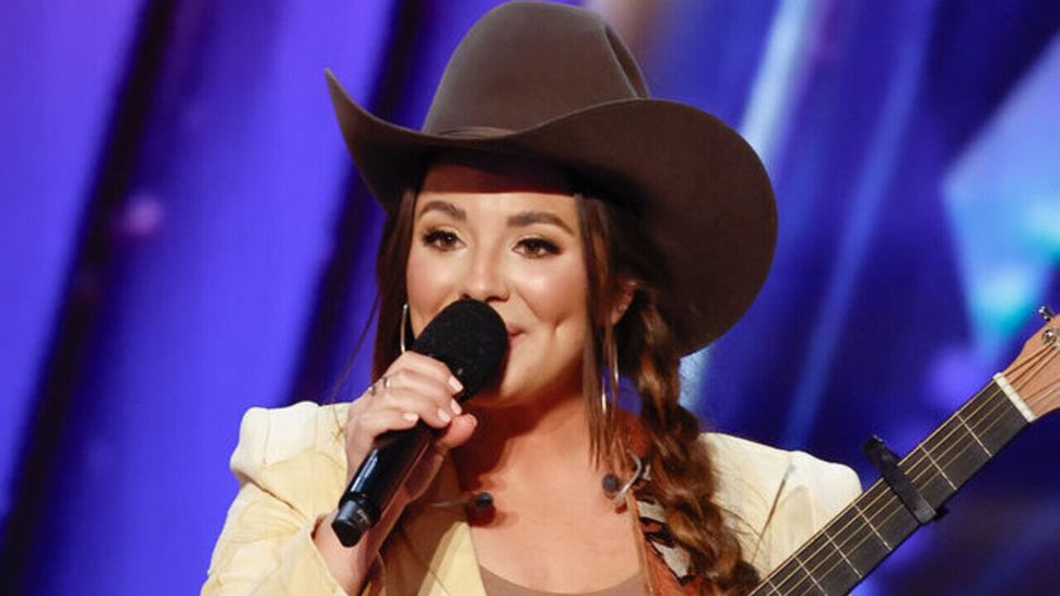 America's Got Talent Rodeo Queen Goes Full Reba For Season 18 Audition ...