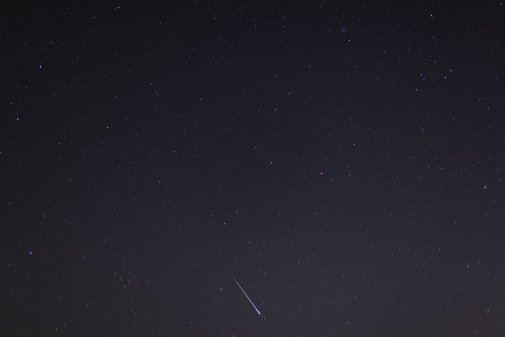 Leonid Meteor Shower Photos Captured By Stargazers | Space