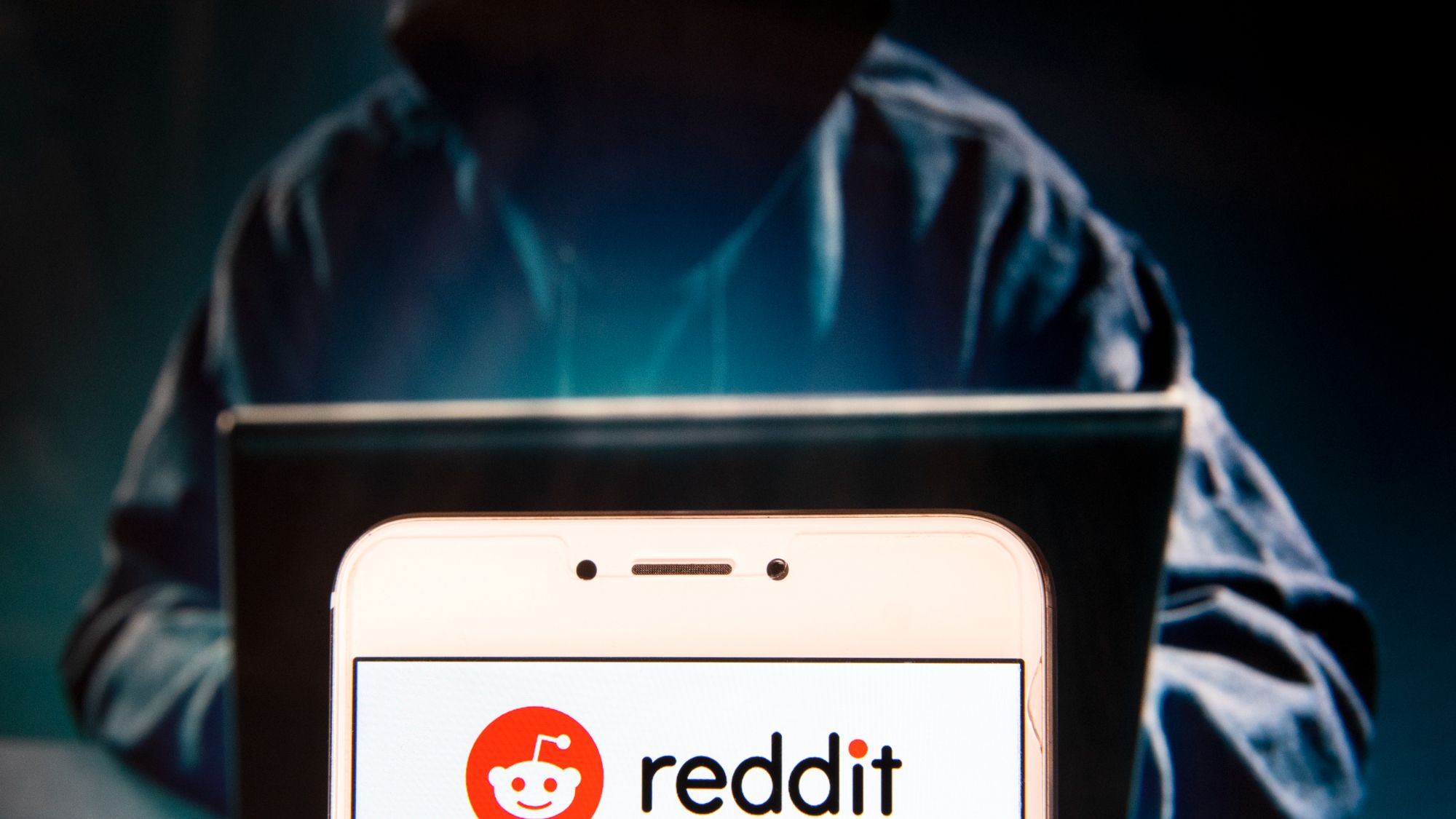 Reddit gets hacked after employee falls victim to phishing attack | PC ...