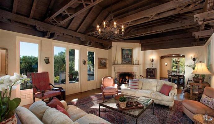 House hunting: 7 homes with foreign-design inspirations | The Week