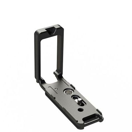 Best L-bracket for your camera | Digital Camera World