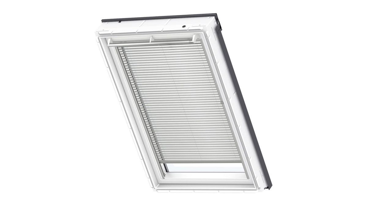 Best Skylight Blinds: Brilliant Ways to Shade Your Roof Windows ...