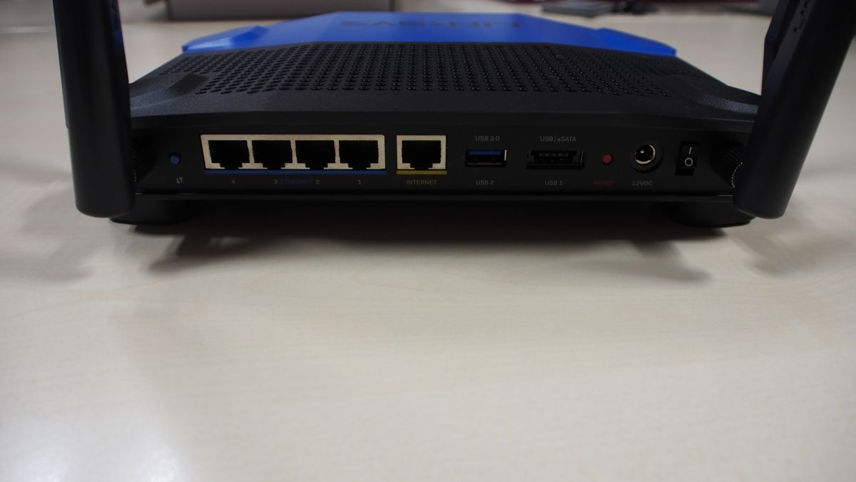 Linksys WRT 3200 ACM router review | TechRadar