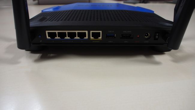 Linksys WRT 3200 ACM router review | TechRadar