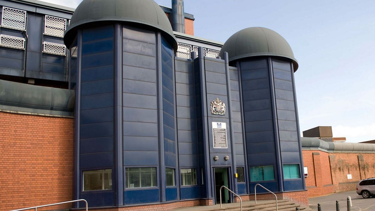 Prison numbers should be halved, senior politicians say | The Week