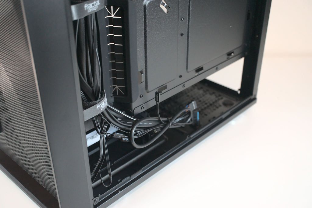 How to manage cables inside your PC | Windows Central