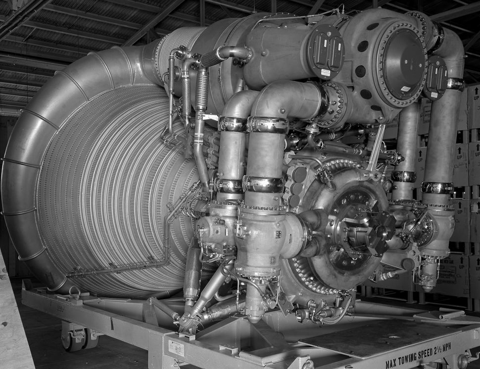 NASA Apollo Moon Rocket Engines Recovered by Jeff Bezos (Photos) | Space NASA Apollo Moon Rocket Engines Recovered by Jeff Bezos (Photos) | Space