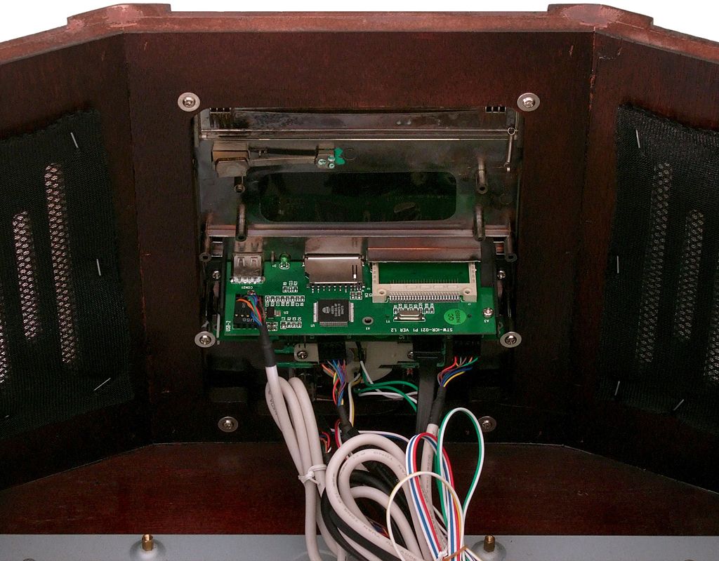 nMedia PC HTPC 8000 - Stealthy HTPC: Two Cases To Hide Your Inner-Geek ...