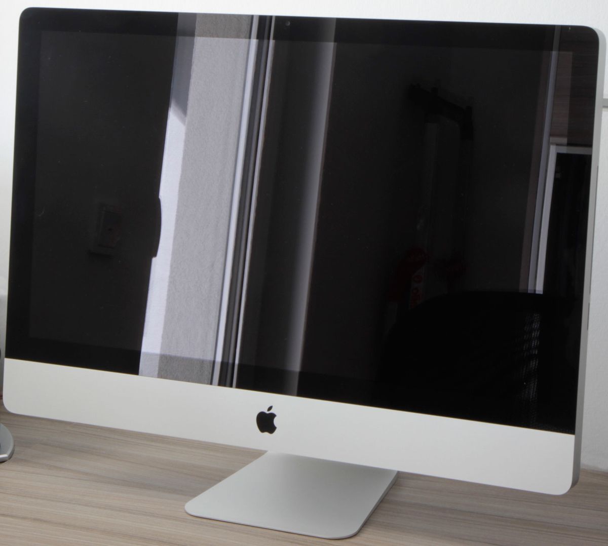 Do-It-Yourself: Upgrading Apple's 27" iMac With An SSD | Tom's Hardware