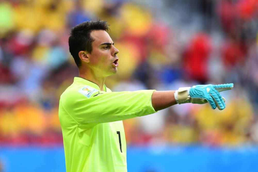 Benaglio counting on Brazilian backing | FourFourTwo