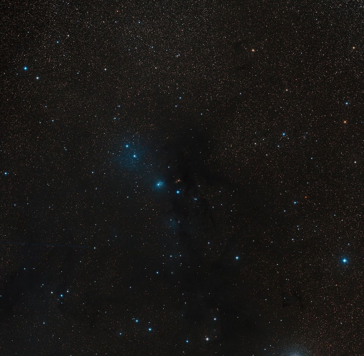 Cosmic Dark Knight Rises in Hubble's 'Bat Wing' Image | Space