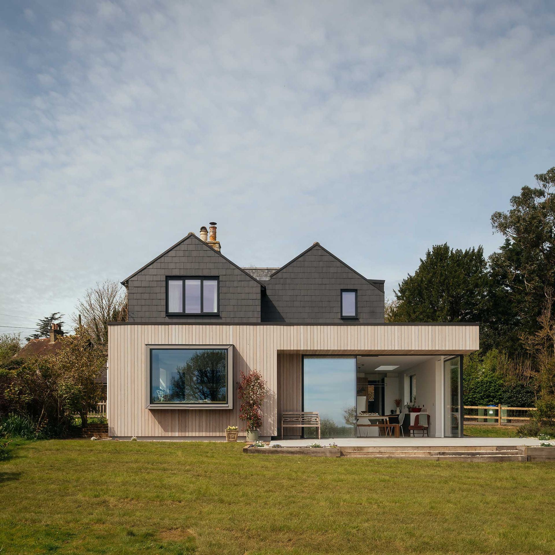 Is a picture window right for your home? Design pros explain | Ideal Home