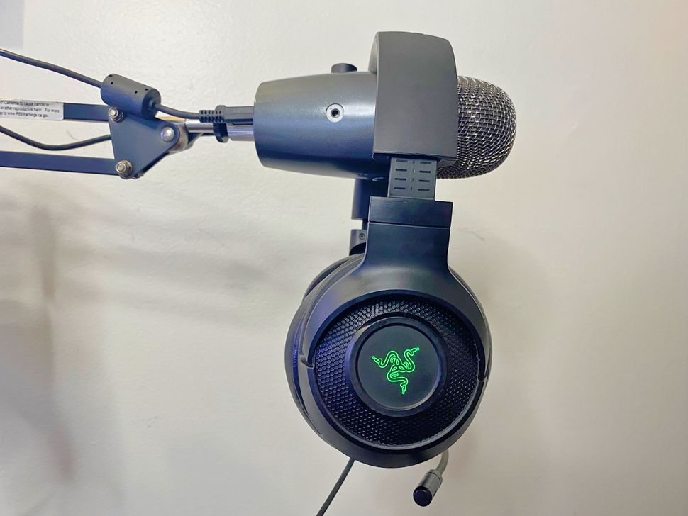 Razer Kraken V3 X Review: Light Weight, Heavy Sound | Tom's Hardware