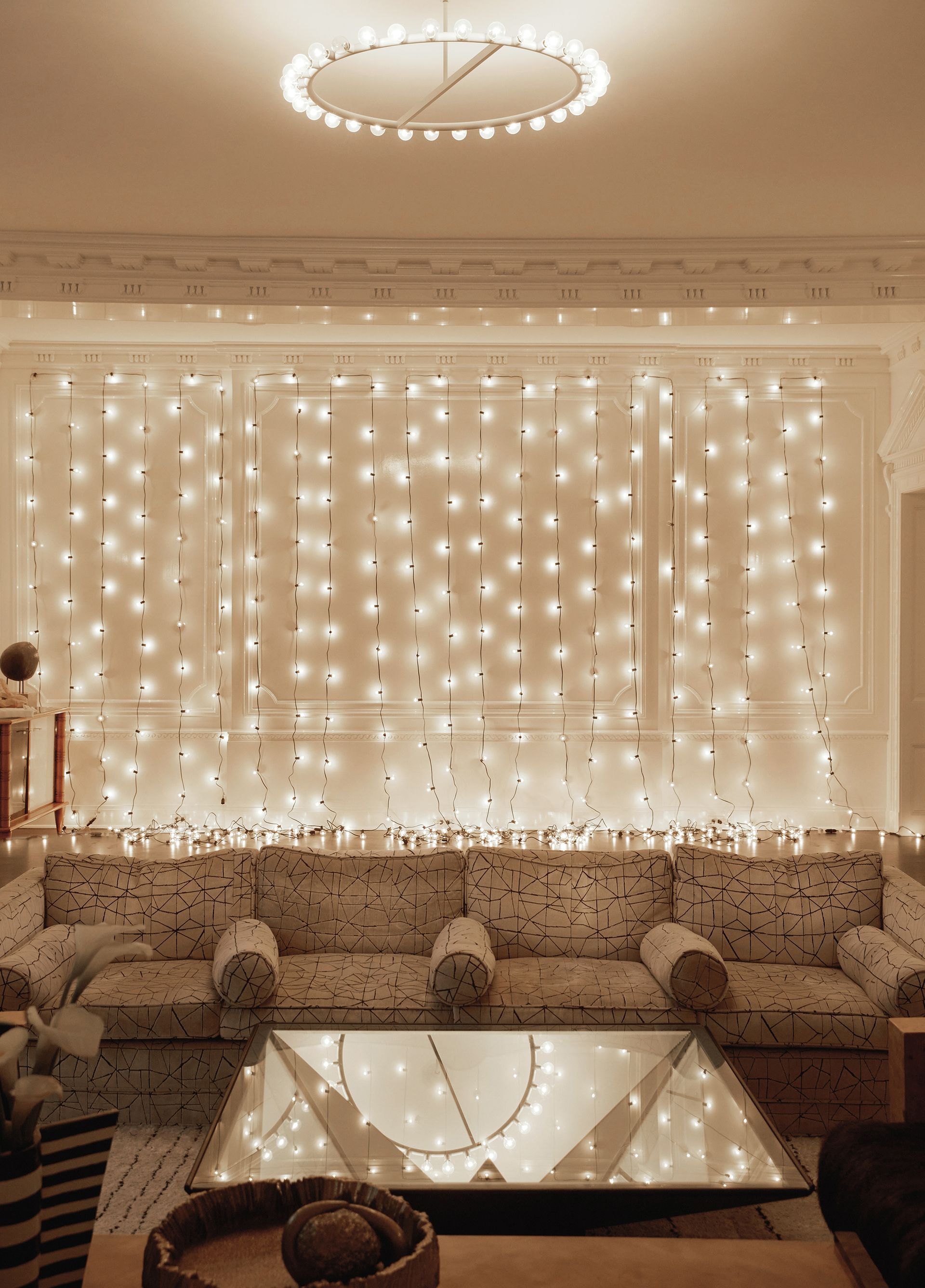 Indoor Christmas lighting ideas: 10 sparkling looks | Homes and Gardens