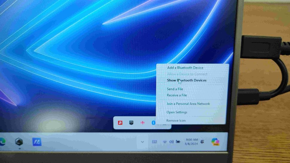 How to connect a keyboard and mouse to ROG Ally | Windows Central