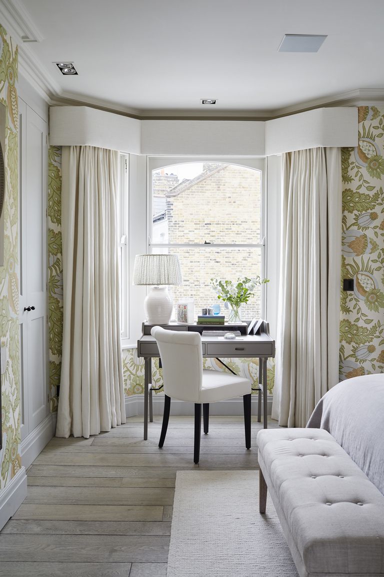 Bedroom layout ideas: 15 ways to make the most of your space | Homes ...