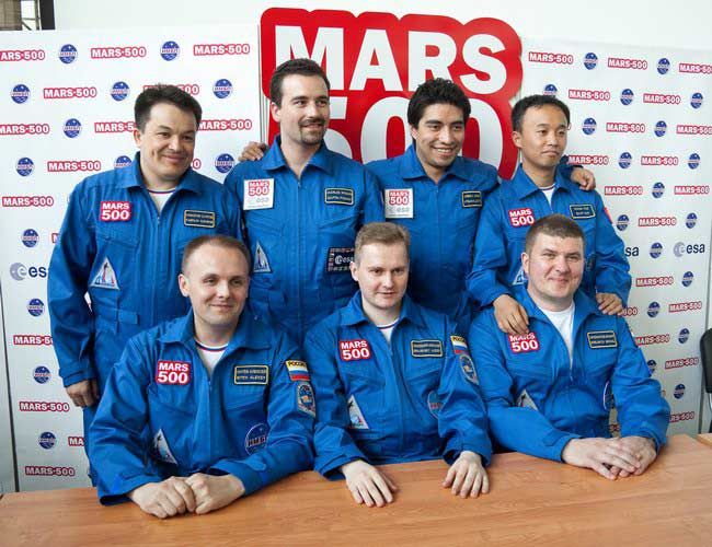 Mock Mars Mission Crew Prepares to 'Land' on Red Planet | Space
