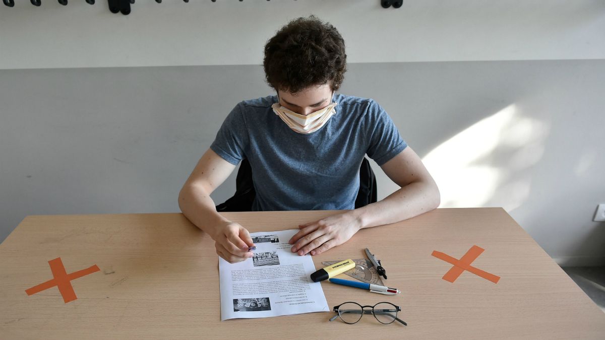 Instant Opinion: coronavirus restrictions are ‘hurting the young’ | The ...