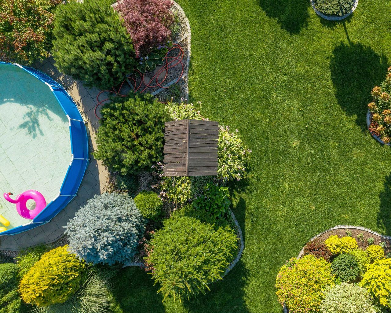Above ground pool landscaping ideas: 9 beautiful looks | Gardeningetc