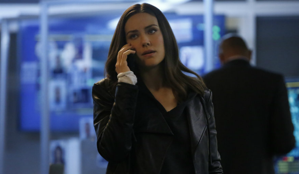 The Blacklist: Is Liz Really Buying Into Red's Identity Reveal ...