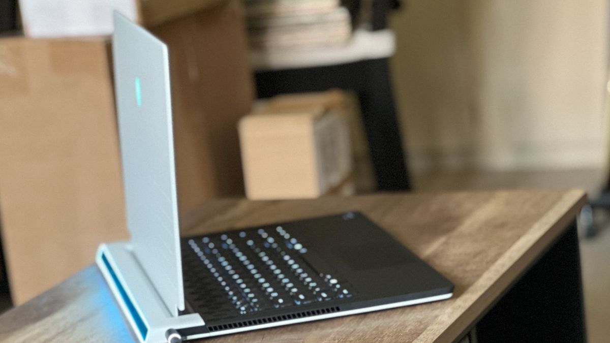 Alienware x15 R2 review: "A powerful machine wrapped up in luxury ...