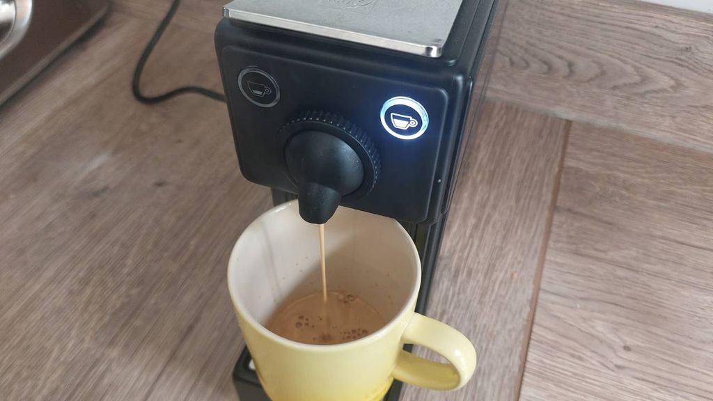 Illy X-Caps X3 Pod Coffee Machine review: Simple, space-saving espresso ...
