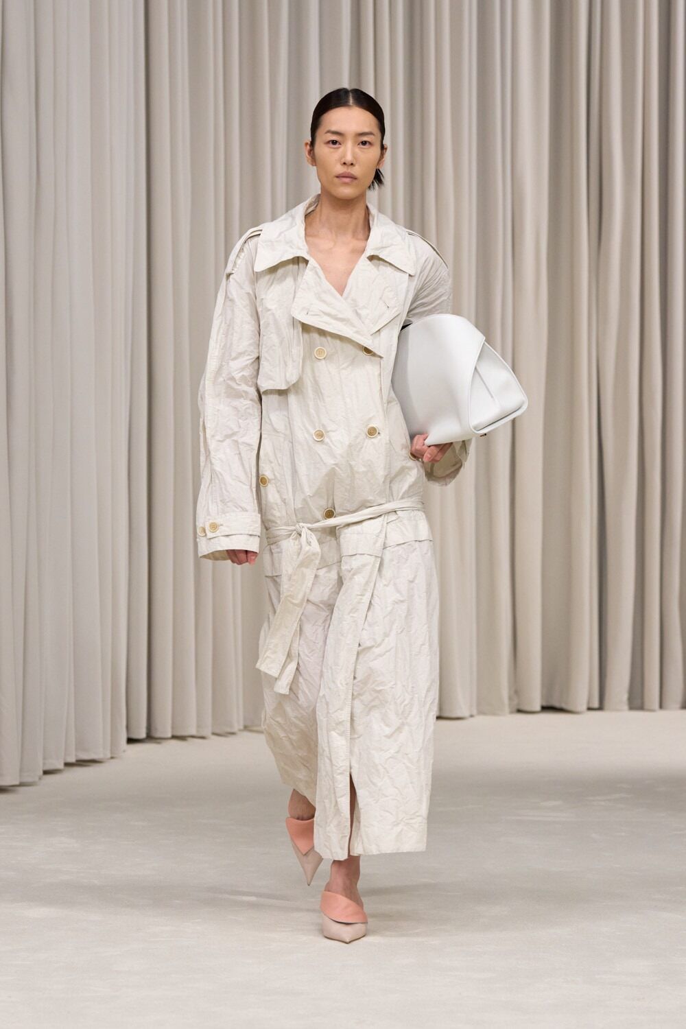 A Closer Look at Ferragamo's Spring/Summer 2025 Collection | Who What Wear