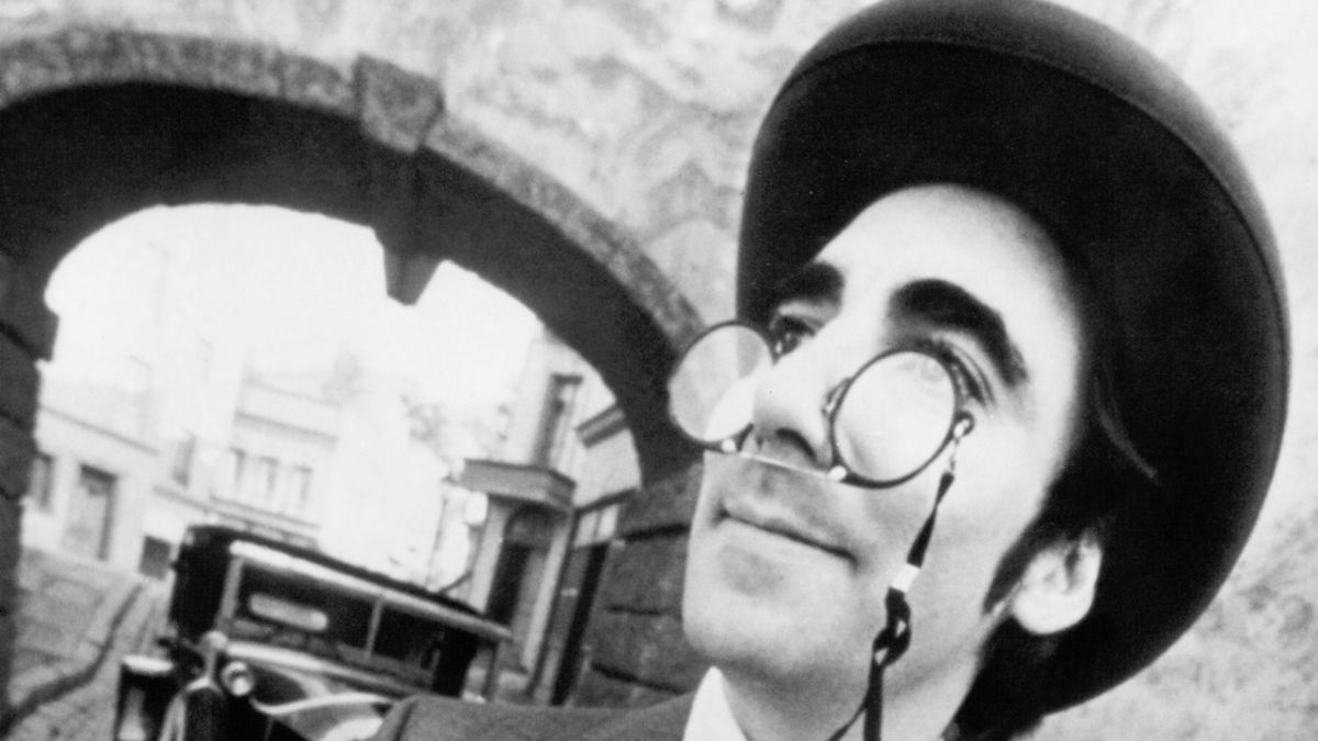 The night The Who’s Keith Moon drove his car into a swimming pool | Louder