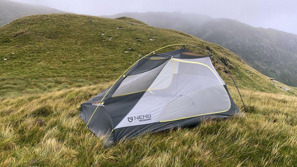 Nemo Hornet Osmo Ultralight 3-Person Backpacking Tent review: a ...